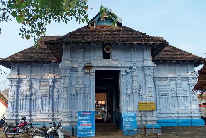 Temple Paradox in God’s Own Country – Ullekh NP